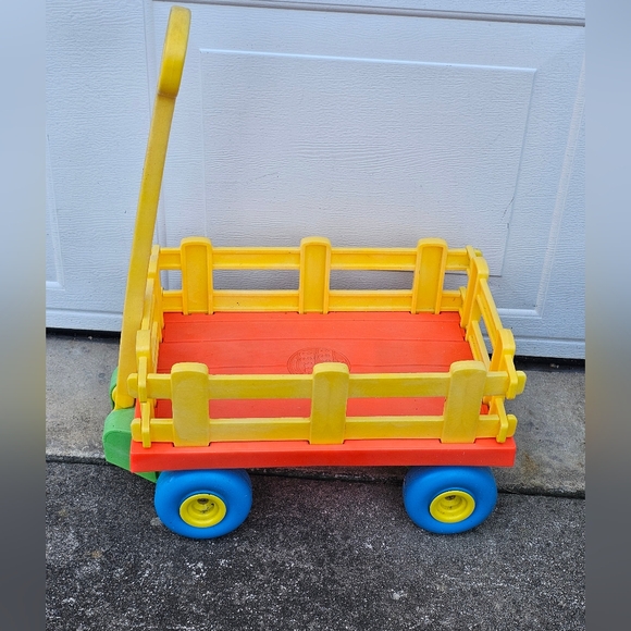 Mattel | Toys | Vtg 7s Mattel Tuff Stuff Wagon 979 Preschool Pull Toy ...